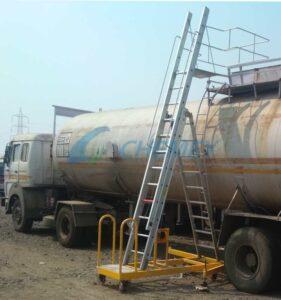 Tanker Platform Ladder and Truck Access Ladder | Chemey Mechatronics